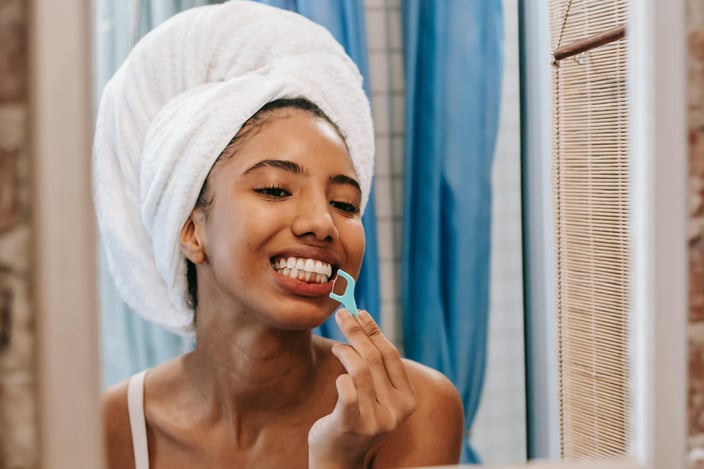 How To Deep Clean Your Teeth at Home - Smiles Movement