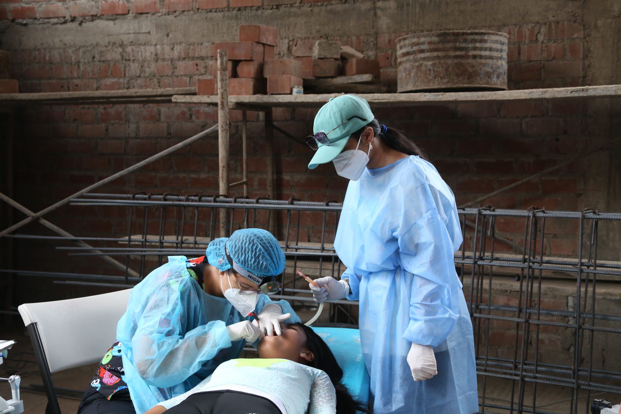 Things to Know About Healthcare in Ecuador Before Volunteering - Smiles ...